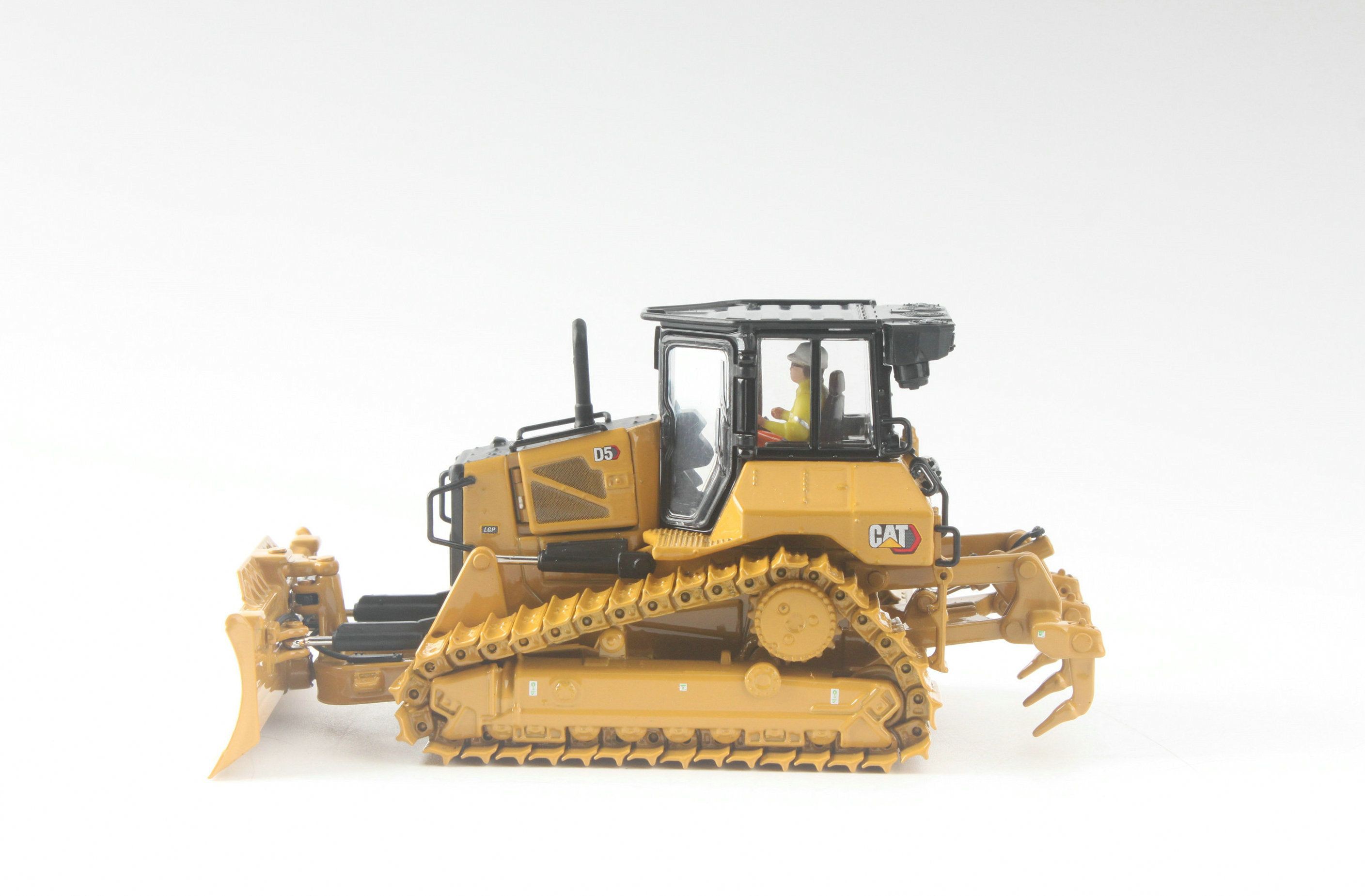 DIECAST MASTERS 85951 Cat D5 LGP VPAT Dozer DIECAST MASTERS