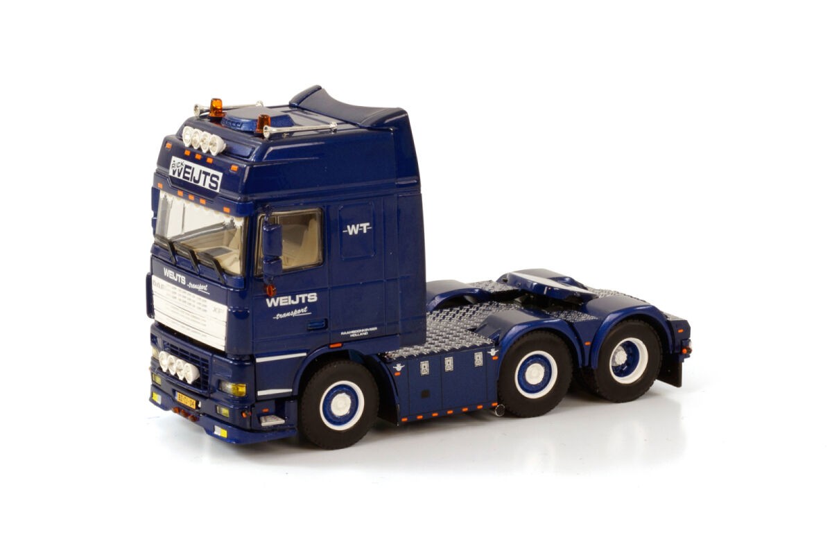 WSI 01-3871 DAF XF 95 SUPER SPACE CAB 6X2 WEIJTS TRANSPORT WSI MO...