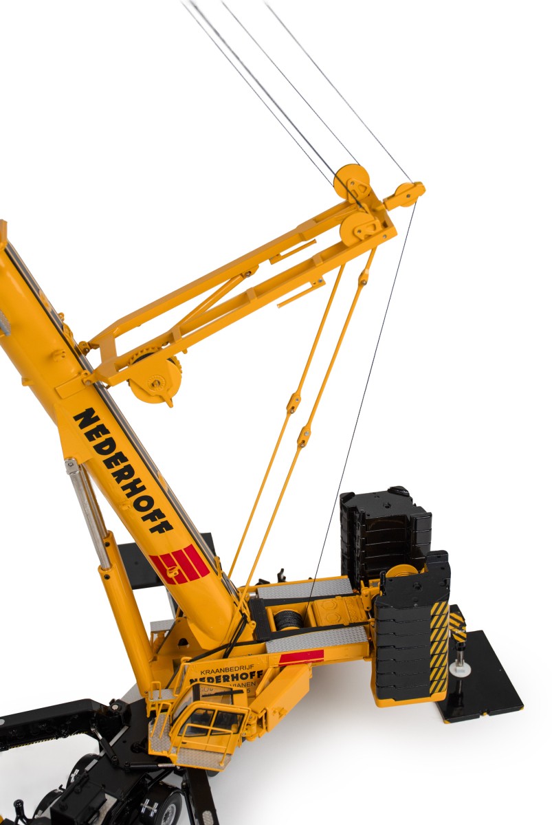 IMC MODELS 32-0191 DEMAG AC 650 MOBILE CRANE NEDERHOFF IMC MODELS