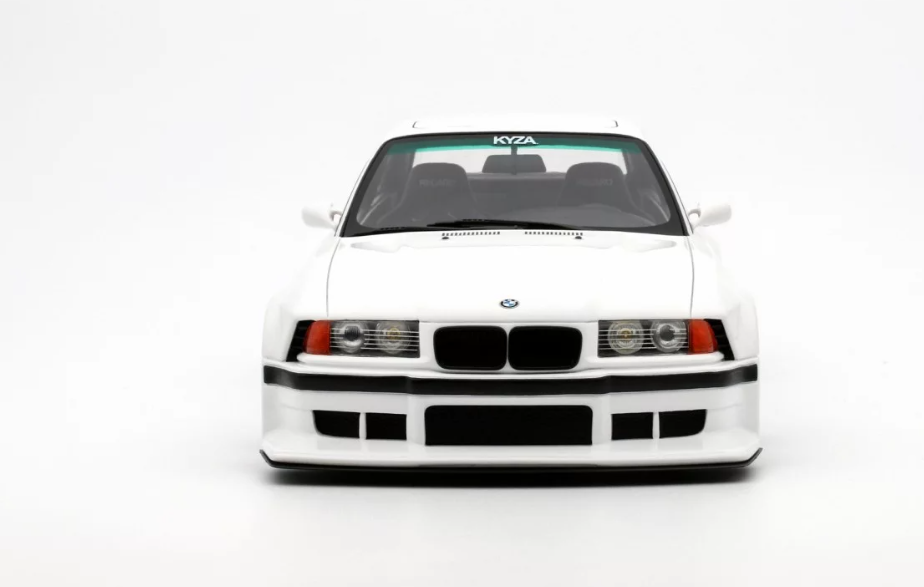OT1051 BMW E36 KHYZYL SALEEM ALPINE WHITE 300 2022 1:18 OTTOMOBILE