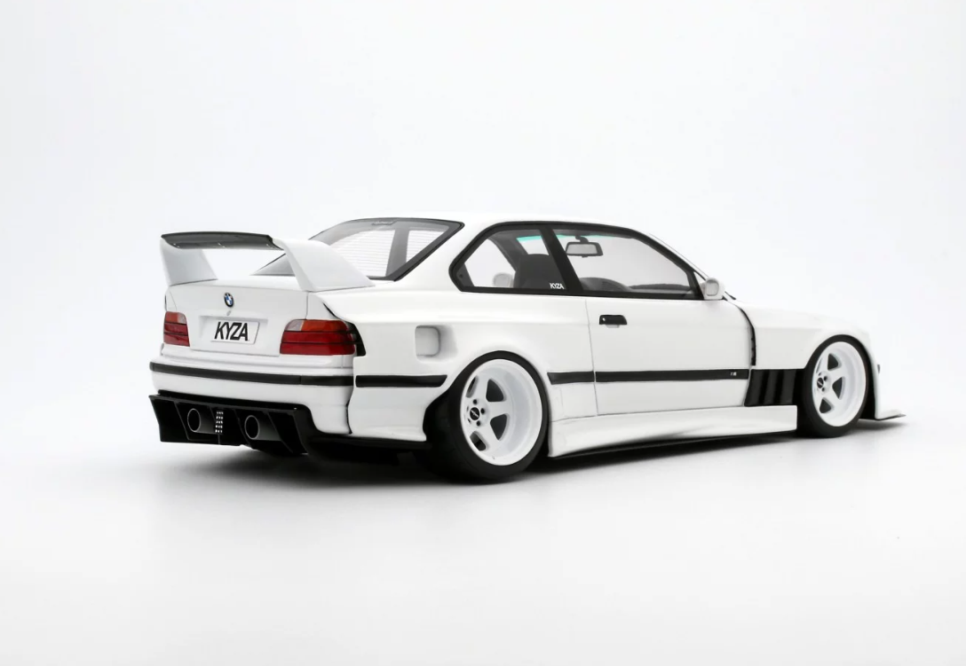 OT1051 BMW E36 KHYZYL SALEEM ALPINE WHITE 300 2022 1:18 OTTOMOBILE
