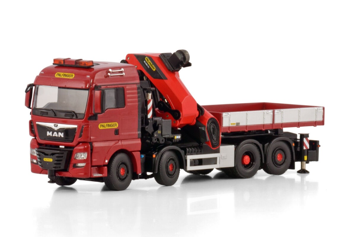 WSI 04-2202 MAN TGX XLX EURO 6C FACELIFT 8X2 TAG AXLE WITH PALFING...