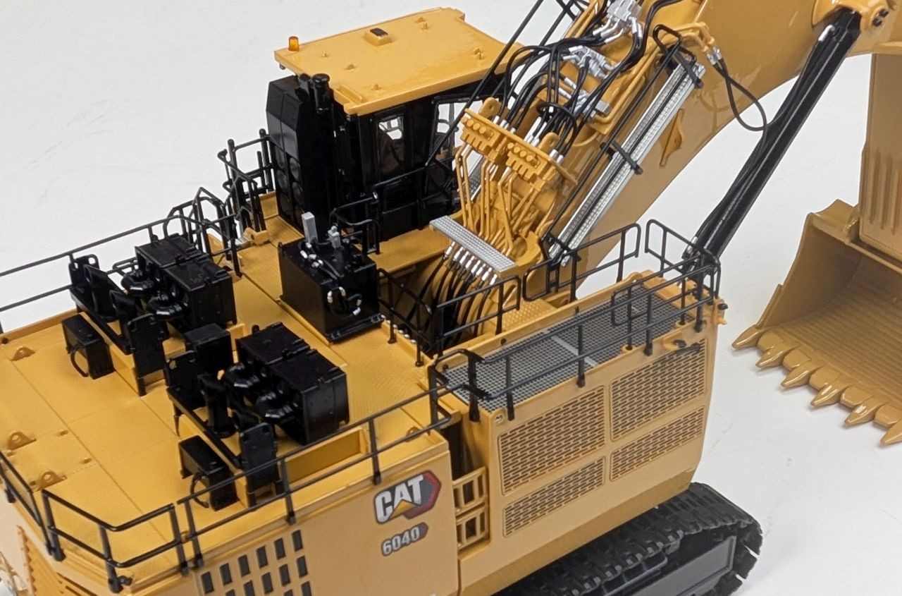 CCM6040B Cat 6040 Hydraulic Mining Shovel Backhoe 1:48 1,149.00 CCM...
